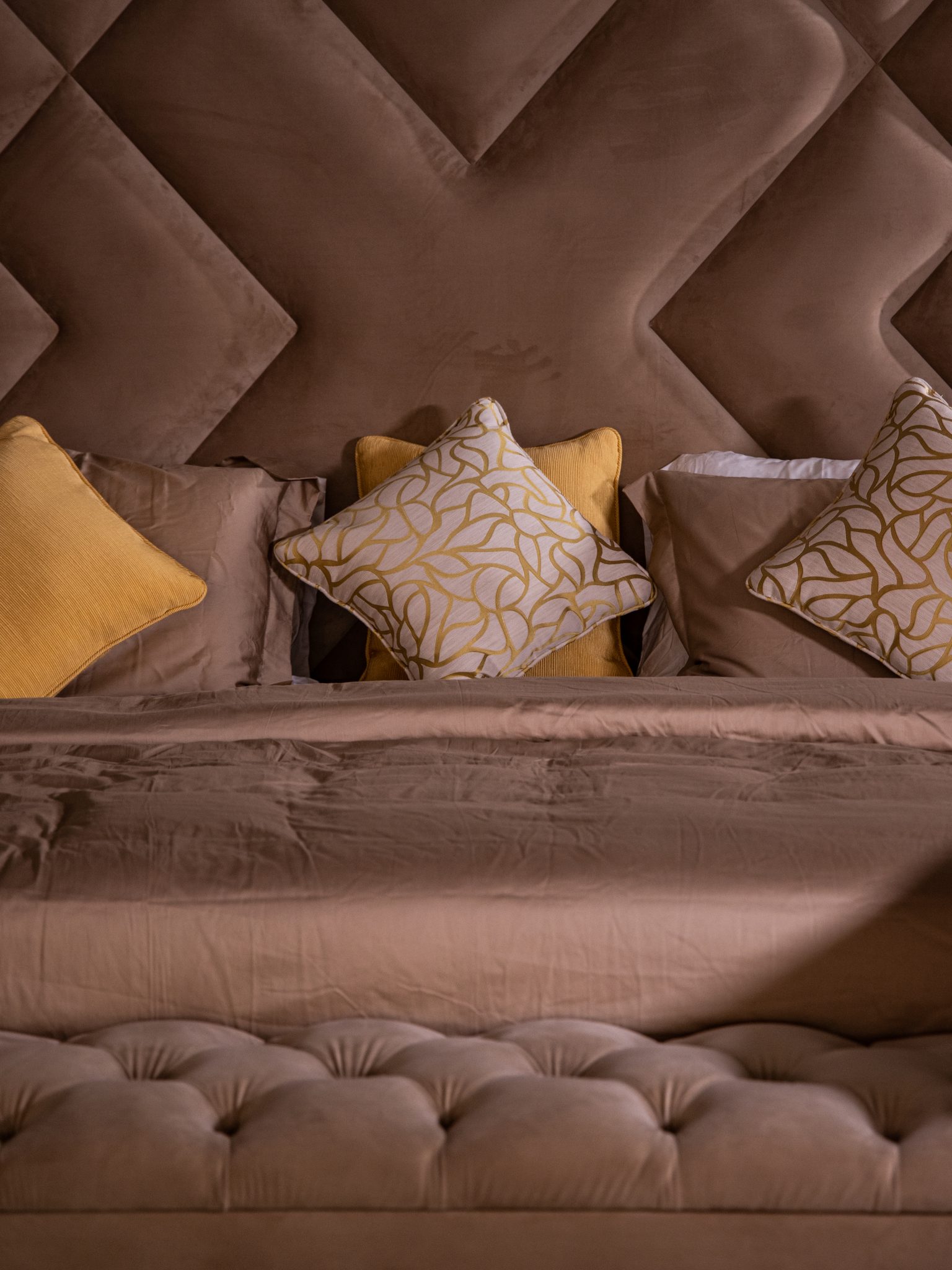 Restonic offers the best Diamond bed prices in the UAE